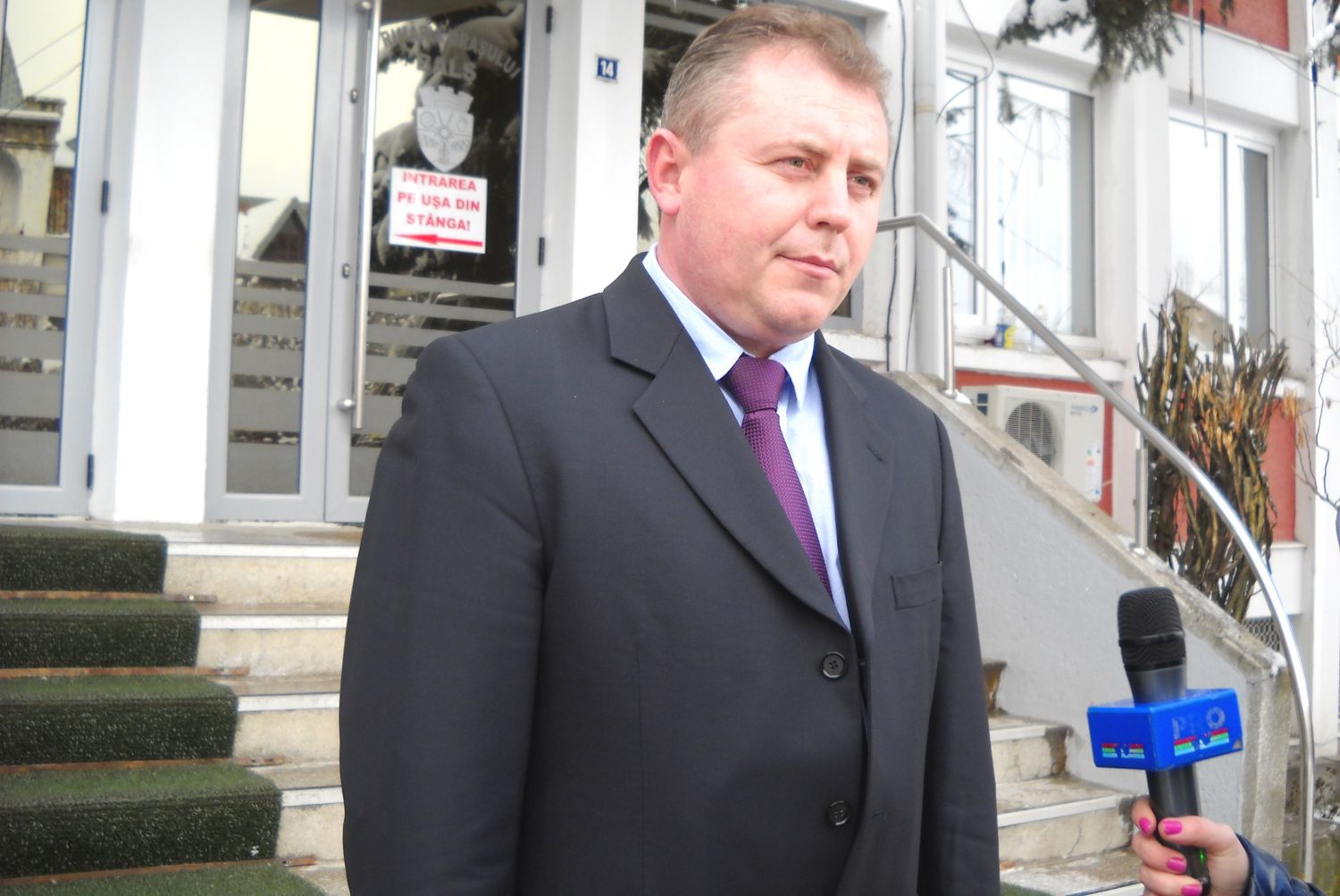 Primarul din Balş îndeamnă oamenii să încalce legea. Teodosescu dă ...