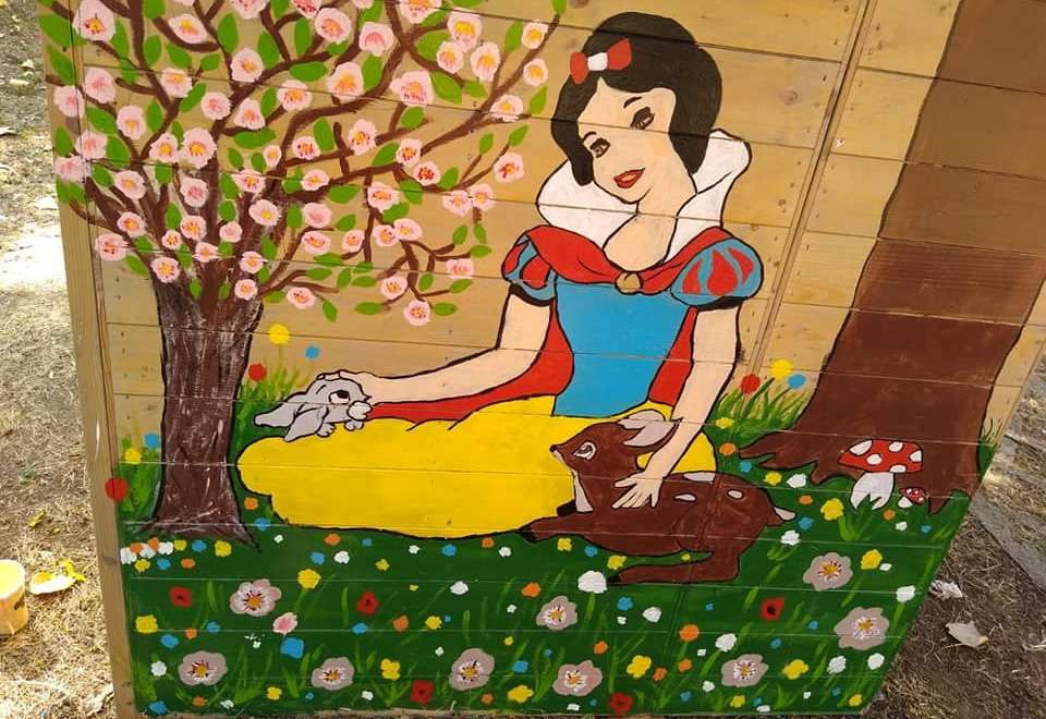 Expoziţie în grădina DGASPC Olt. Lucrările realizate de copii în ...