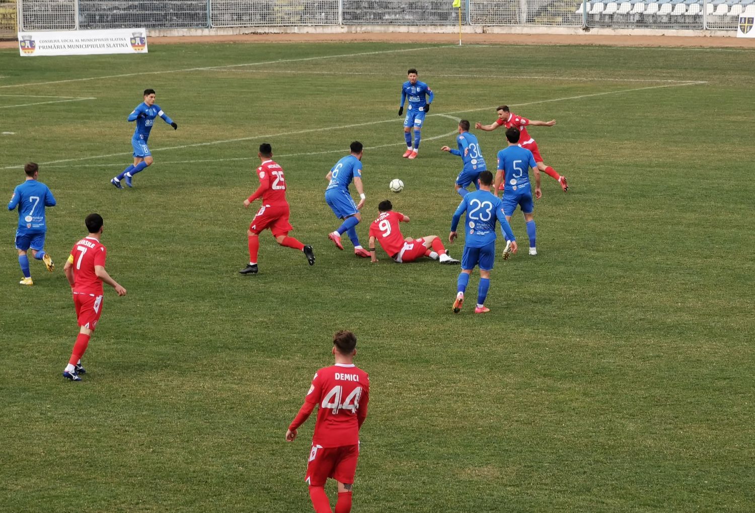 CSM Slatina a remizat, scor 1-1, cu Farul Constanţa, la capătul unei ...