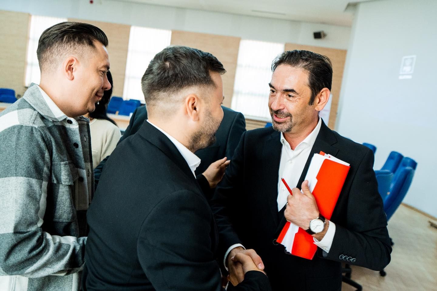 FOTO. Emil Moţ, reales la conducerea PSD Slatina | Gazeta Nouă