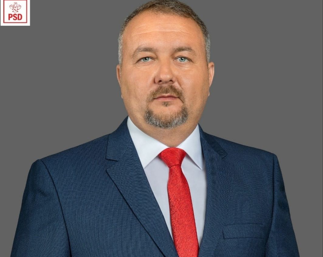 Primarul comunei Valea Mare, Daniel Iancu, a încetat din viaţă. Avea ...