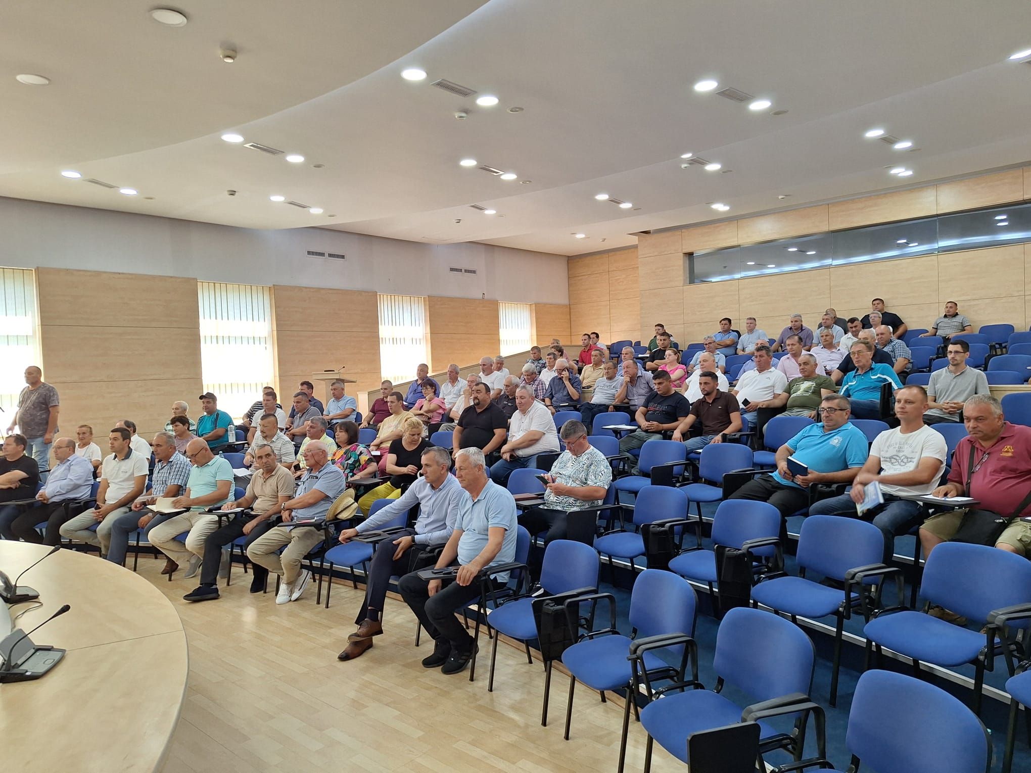 Întâlnire la CJ Olt: Apel al pompierilor pentru prevenirea incendiilor ...